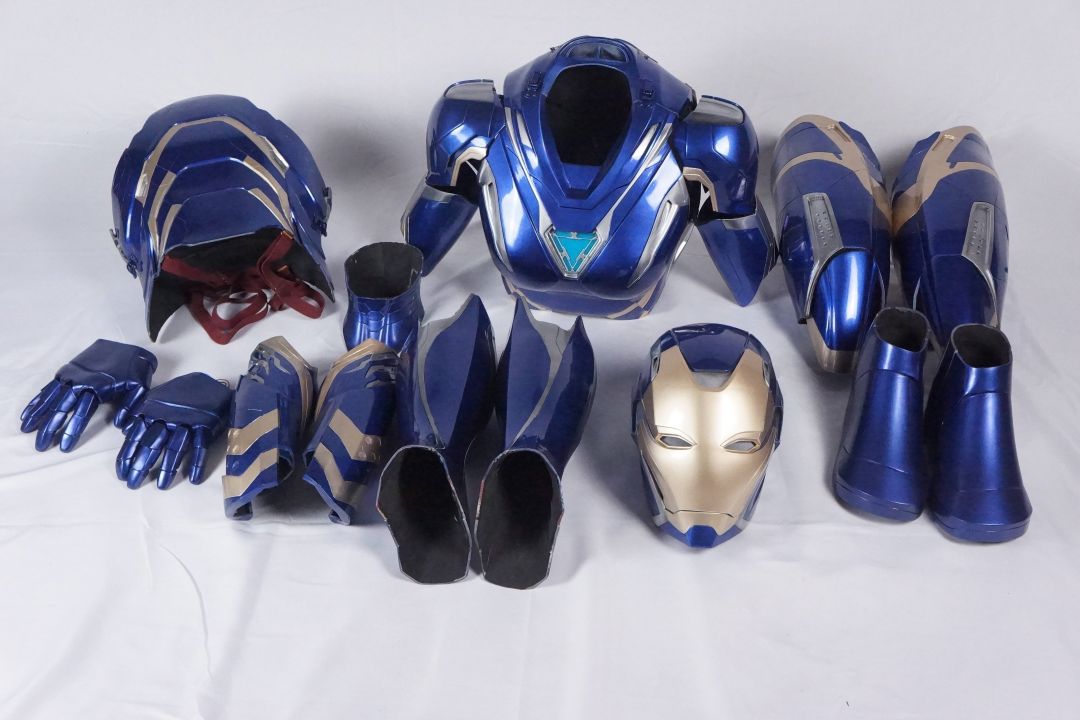 Facebook Pinterest Twitter